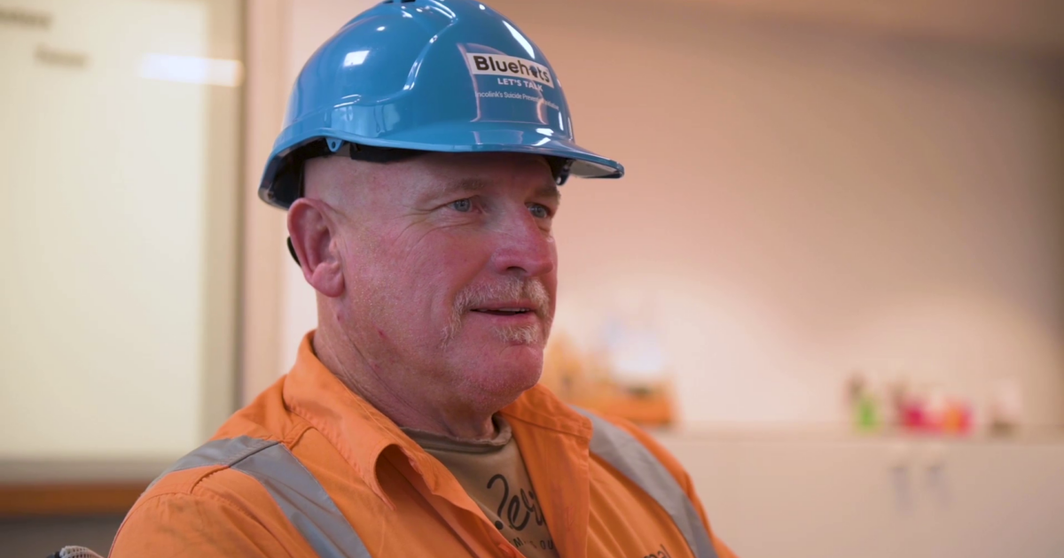 Bluehats supporting the mental health of our industry | Incolink